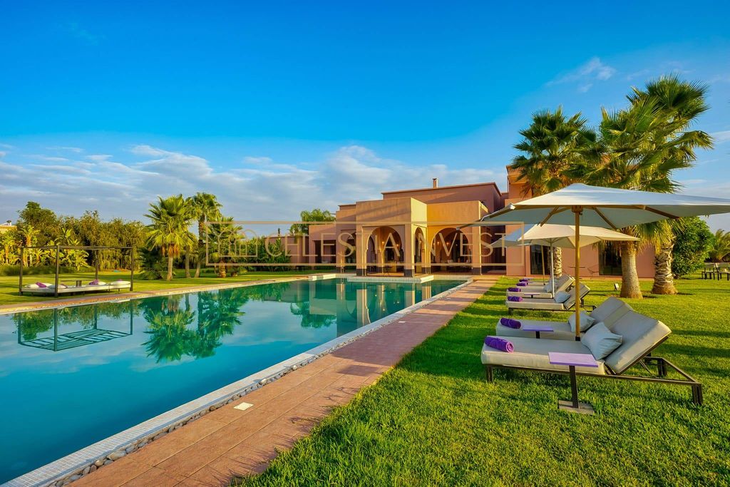 Villa / Chalet de 1700 m2 en venta en Marrakech, Marrakesh-Safi ...