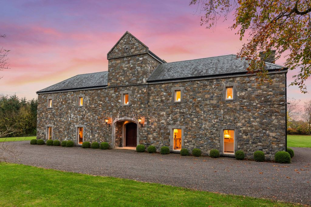 Luxury 4 bedroom Detached House for sale in Slane, Ireland - 130916606 ...
