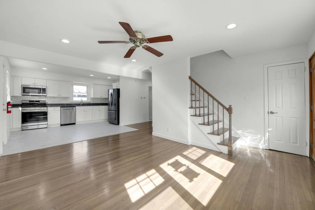Luxury 4 bedroom Detached House for rent in Leonia, New Jersey ...