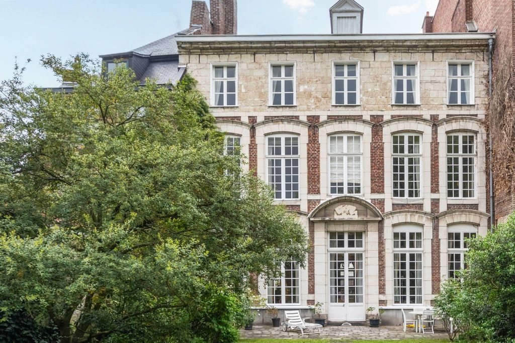 11 bedroom luxury House for sale in Lille, France - 130233433 ...