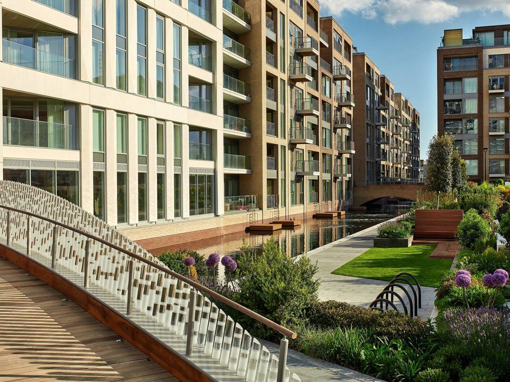 3 room luxury Apartment for sale in London, England - 81544385 ...