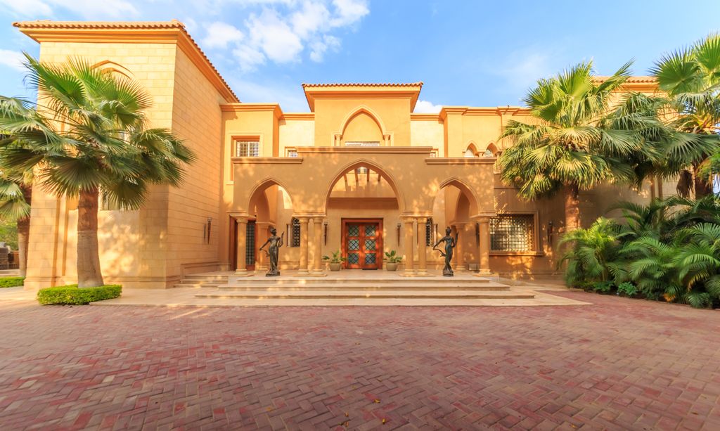 4 bedroom luxury House for sale in Giza, Egypt - 128068721 ...