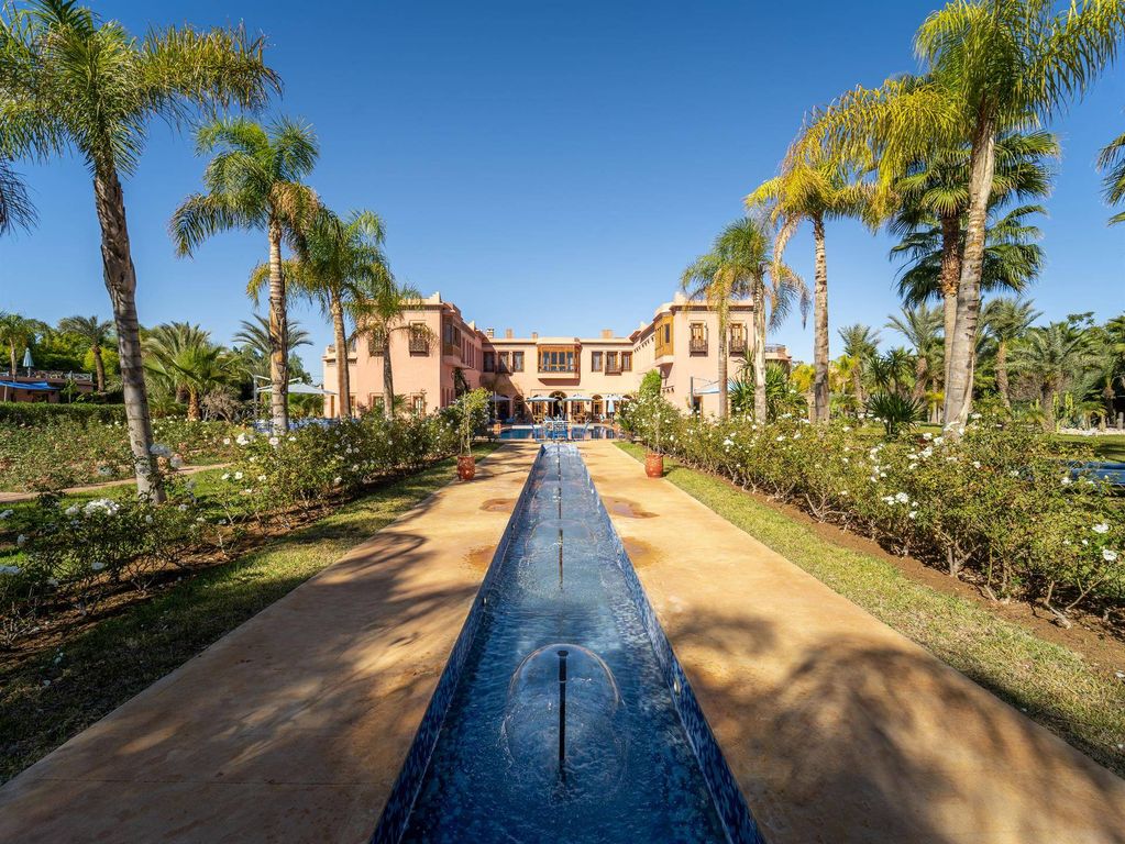 12 room luxury House for sale in Marrakech, Morocco - 121091305 ...