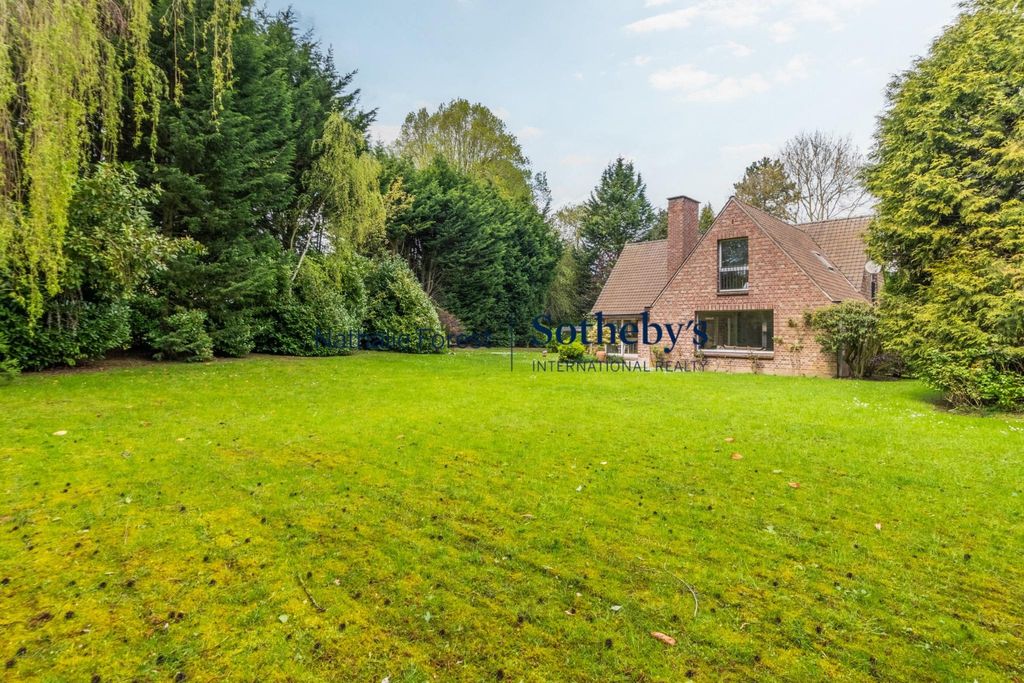 Maison de luxe 4 chambres en vente Bondues, Hauts-de-France - 130140746 - LuxuryEstate.com