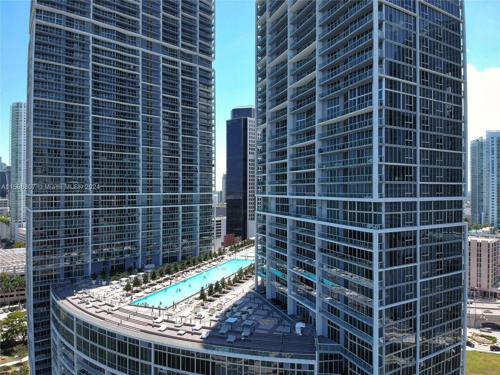 Luxury apartment complex for sale in Miami, Florida - 130329696 ...