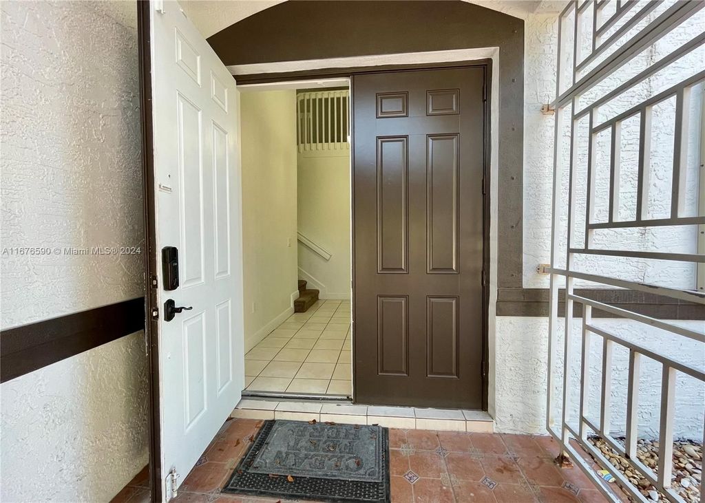 À venda Mansão, Homestead, Flórida - 130776192 - LuxuryEstate.com