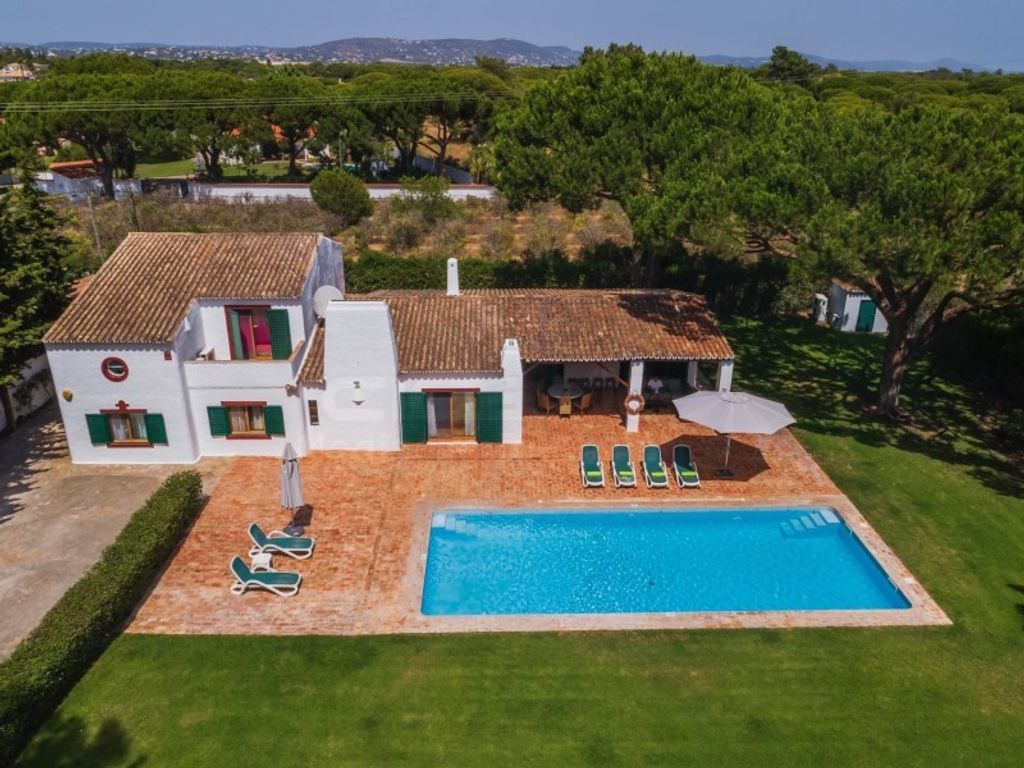 3 room luxury Villa for sale in Vale do Lobo, Loulé, Distrito de Faro ...