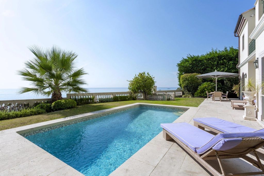 7 room luxury Villa for sale in Roquebrune-Cap-Martin, French Riviera ...