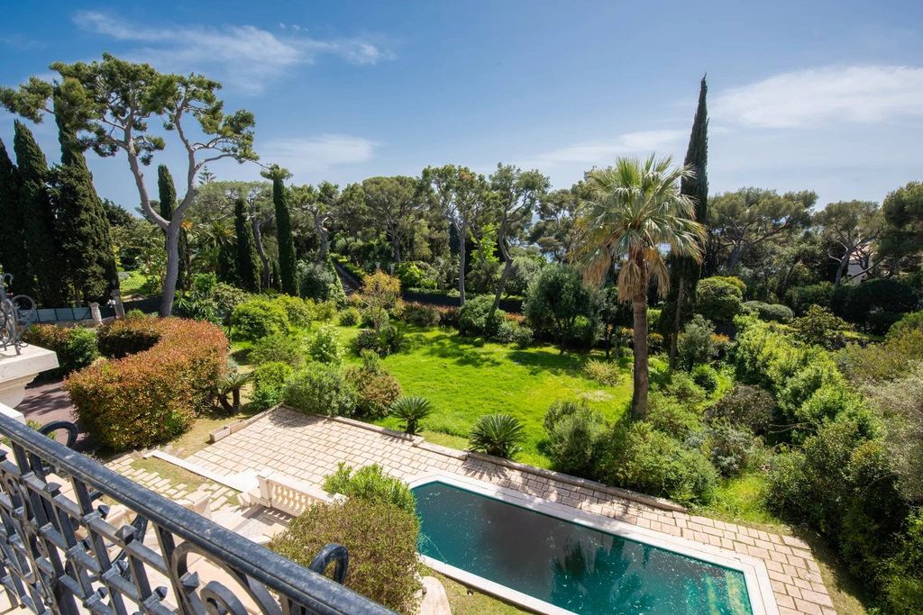 Luxury Villa for sale in Roquebrune-Cap-Martin, French Riviera ...