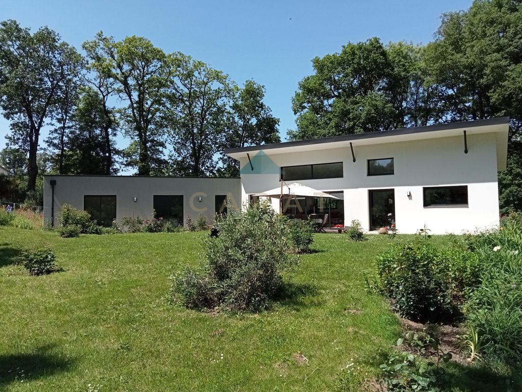 Villa / Chalet de lujo de 162 m2 en venta en Coëx, Países del Loira - 128576551 - LuxuryEstate.com