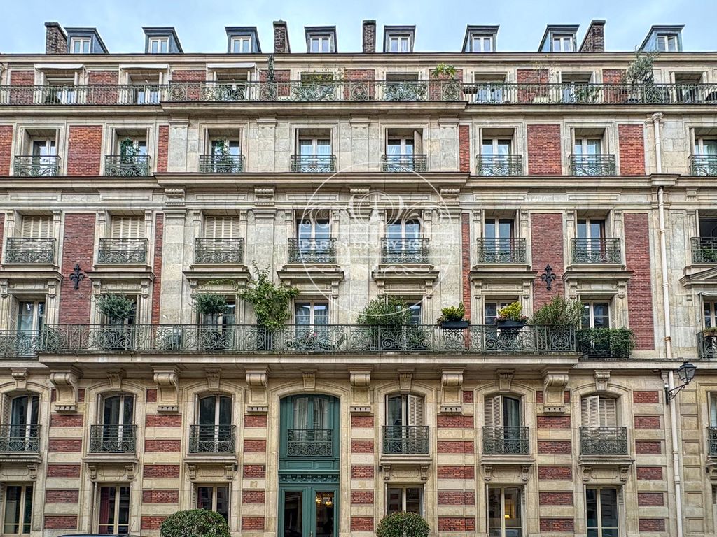 Appartement de 3 chambres de luxe en vente à Champs-Elysées, Madeleine, Triangle d’or, Paris ...