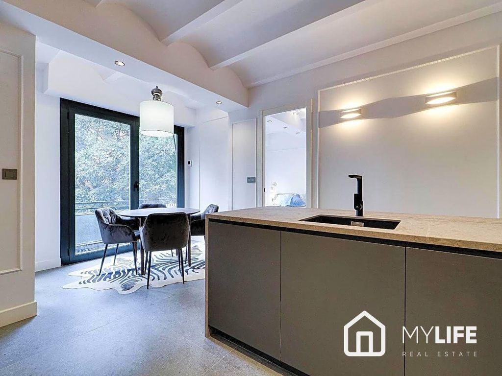 Piso de lujo de 89 m2 en venta en Barcelona, España - 129550788 ...