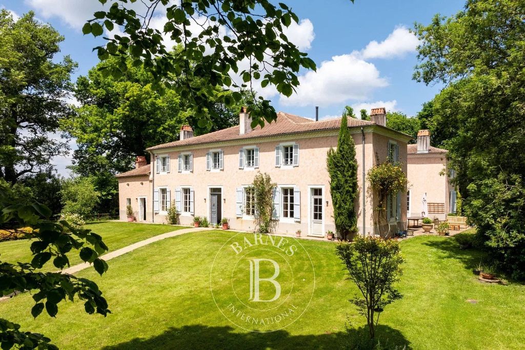 Palast zu verkaufen in Morcenx Nouvelle-Aquitaine Landes - 132082892 ...