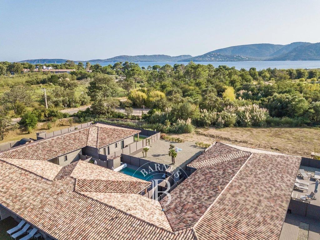 25 room luxury Hotel for sale in Lecci, France - 128951222 ...