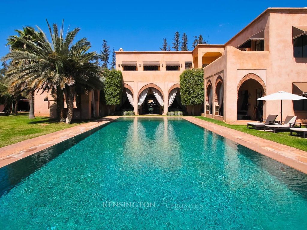 6 bedroom luxury Villa for sale in Marrakech, Morocco - 117099165 ...
