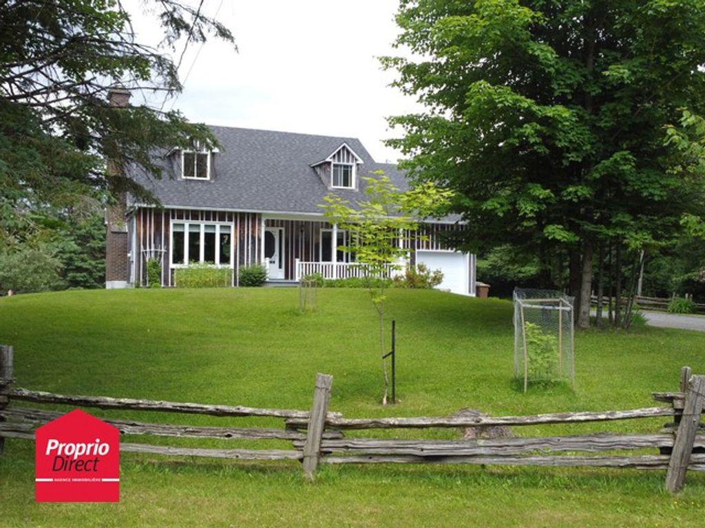 Exclusive country house for sale in Ch. Labbé, Bury, Quebec - 130423944 ...