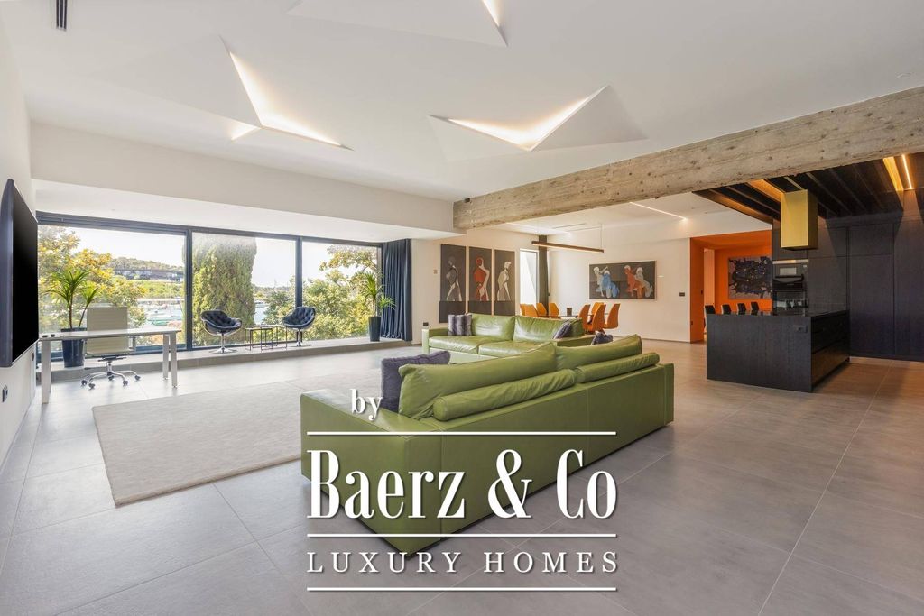 Piso de alto standing en venta en Rovinj, Istria - 132695377 ...