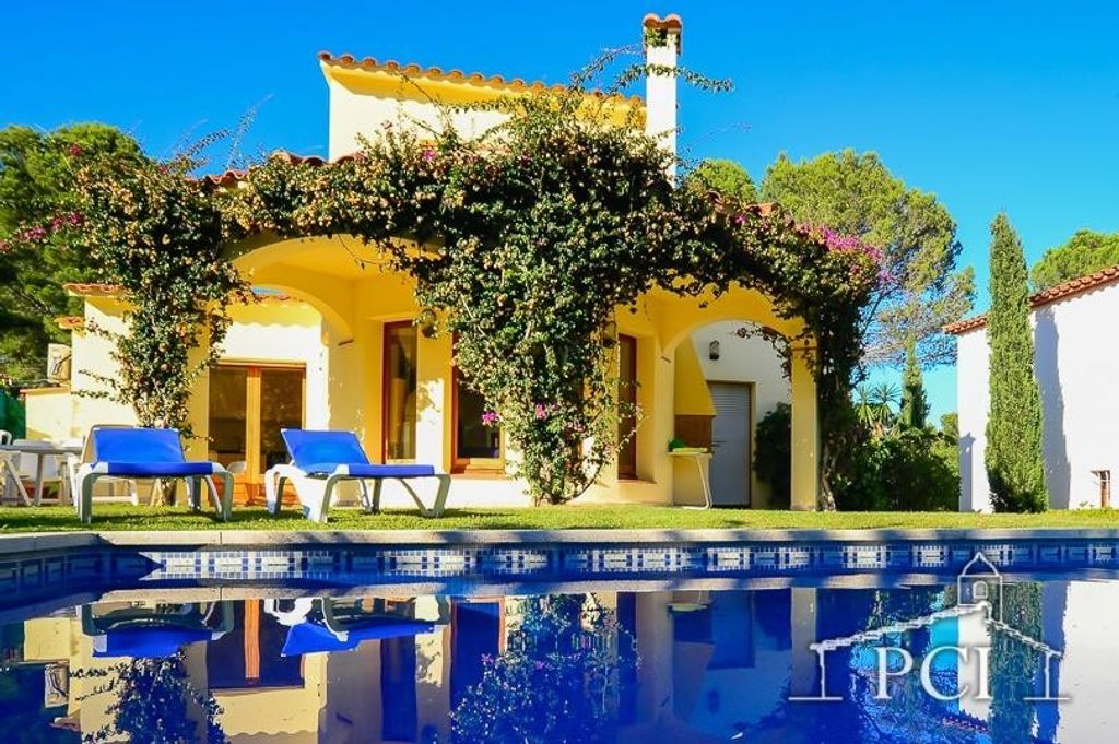 Exclusiva casa en alquiler Pals, Cataluña - 129523246 - LuxuryEstate.com