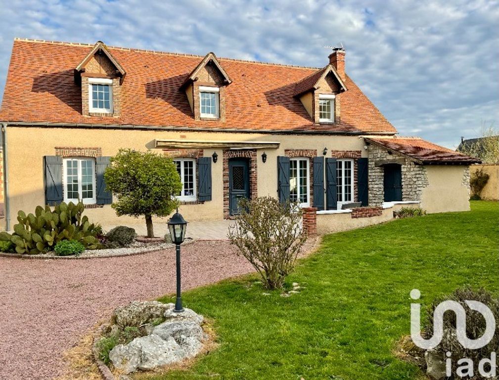 Villa de luxe de 14 pièces en vente Tremblay-les-Villages, Centre ...