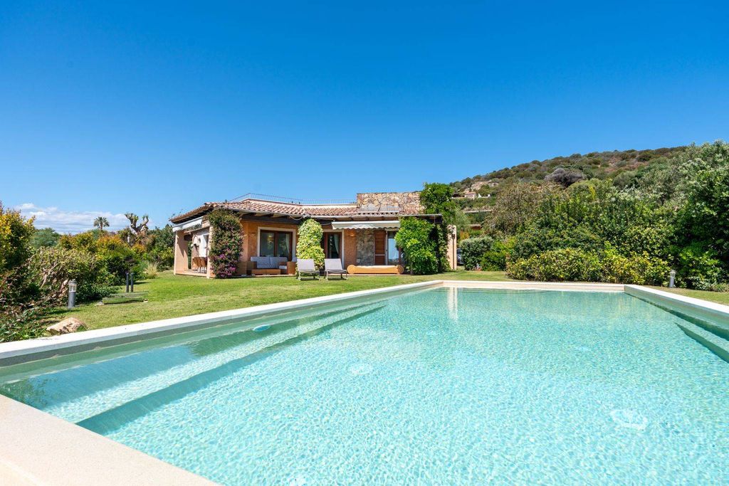 4 bedroom luxury Villa for sale in Domus de Maria, Sardinia - 131540319 ...