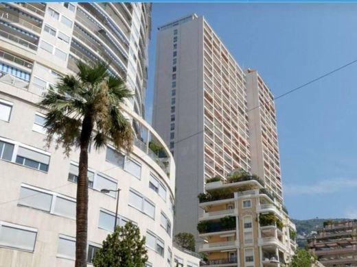 Monte Carlo - Monaco: Villas and Luxury Homes for sale | LuxuryEstate.com