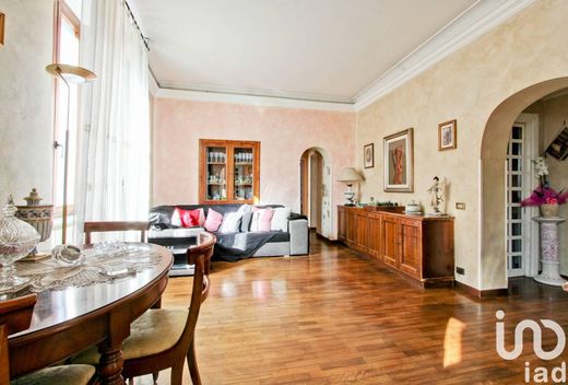 iad - Sabrina Martini, 로마 | LuxuryEstate.com