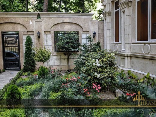 Tehran: Villas and Luxury Homes for sale - Prestigious Properties in ...