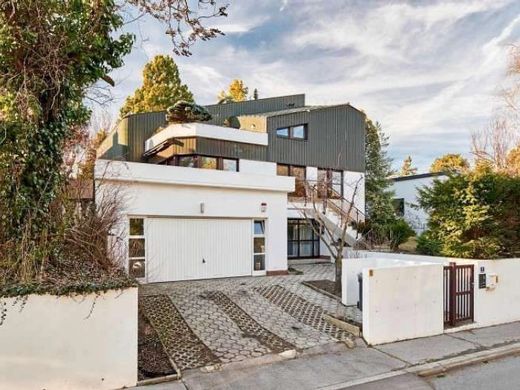 Vienna: Villas and Luxury Homes for sale - Prestigious Properties in ...