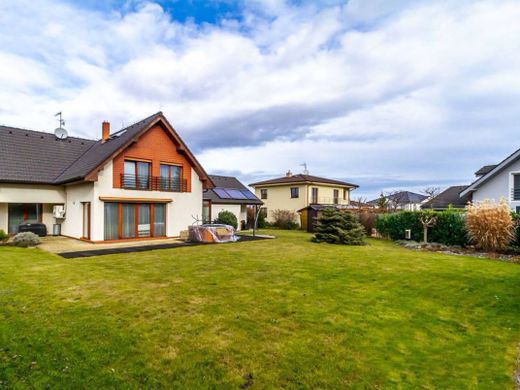 Luxury Homes Czech Republic for sale - Prestigious Villas and ...