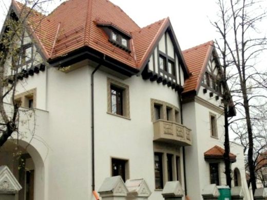 Luxury Real Estate to rent in Bucharest, București - LuxuryEstate.com