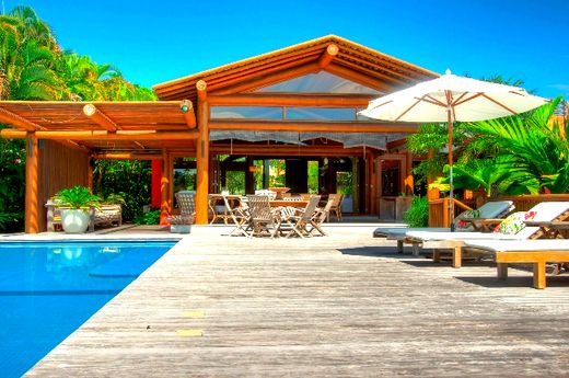 Luxury villas for sale in Brazil - LuxuryEstate.com