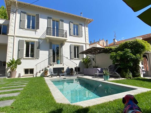 Cannes: Villas and Luxury Homes for sale - Prestigious Properties in ...