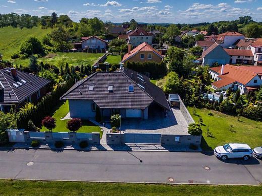 Luxury Homes Czech Republic for sale - Prestigious Villas and ...