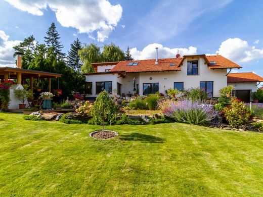 Luxury Homes Czech Republic for sale - Prestigious Villas and ...