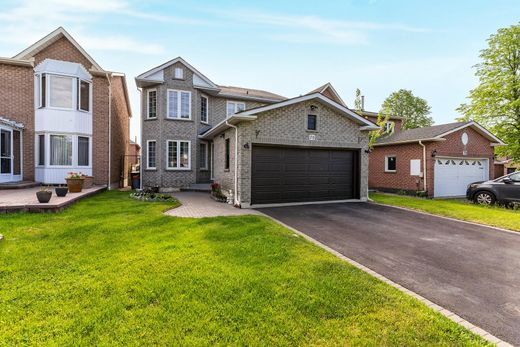 Toronto: Villas and Luxury Homes for sale - Prestigious Properties in ...