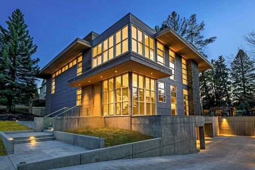 Alberta Luxury Homes and Prestigious Properties for sale in Alberta ...