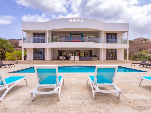 Luxury Homes Curacao for sale - Prestigious Villas and Apartments in ...