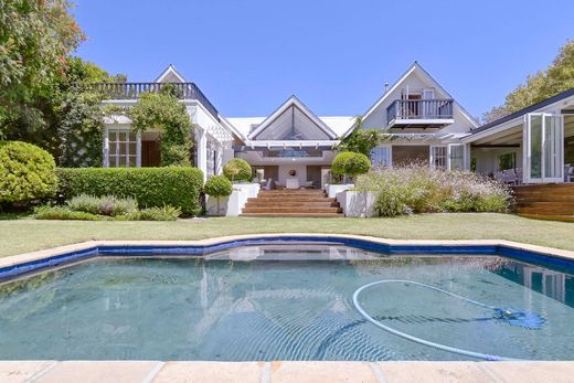 Luxury Properties for sale in Cape Town, Western Cape - LuxuryEstate.com