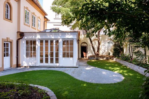 Prague: Villas and Luxury Homes for sale - Prestigious Properties in ...
