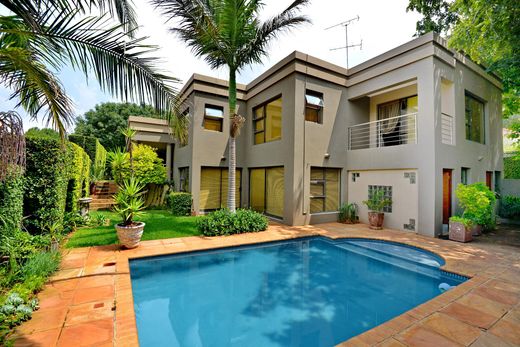 Johannesburg: Villas and Luxury Homes for sale - Prestigious Properties ...