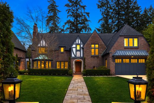 Seattle: Villas and Luxury Homes for sale - Prestigious Properties in ...
