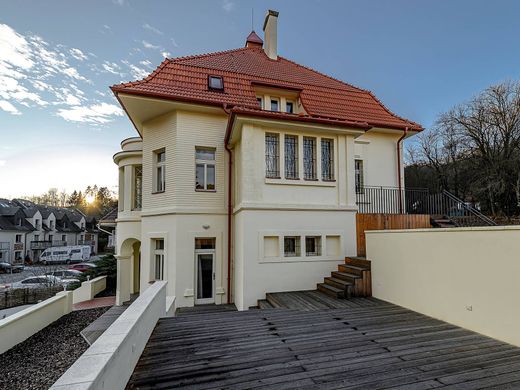 Prague: Villas and Luxury Homes for sale - Prestigious Properties in ...
