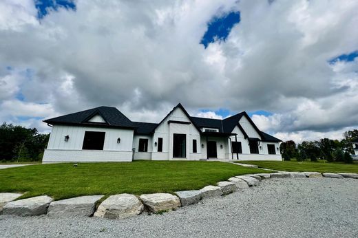 Phelpston: Villas and Luxury Homes for sale - Prestigious Properties in ...