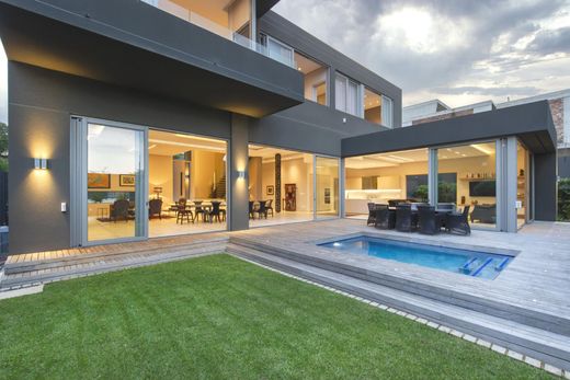 Sandton: Villas and Luxury Homes for sale - Prestigious Properties in ...