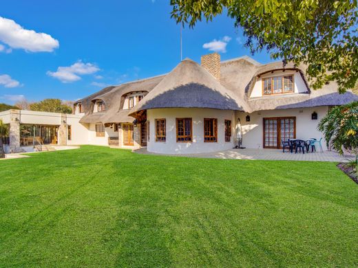 Sandton: Villas and Luxury Homes for sale - Prestigious Properties in ...