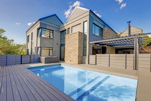 Luxury Real Estate in Johannesburg, Gauteng - LuxuryEstate.com