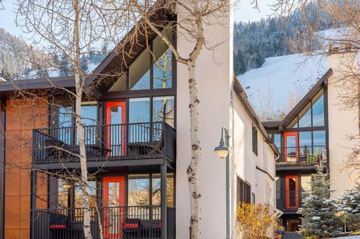 Aspen: Villas and Luxury Homes for sale - Prestigious Properties in ...