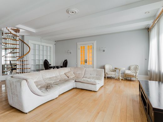 Moscow: Villas and Luxury Homes for sale - Prestigious Properties in ...