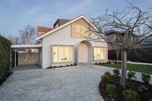 Luxury Properties for sale in Melbourne, Victoria - LuxuryEstate.com