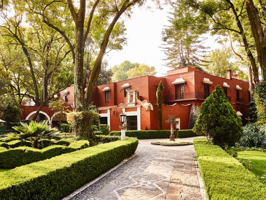 Mexico City: Villas and Luxury Homes for sale - Prestigious Properties ...